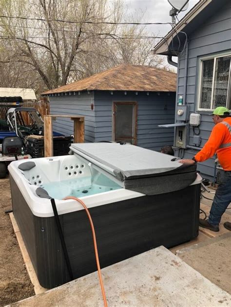 How To Build A Hot Tub Privacy Fence Diy Hometalk