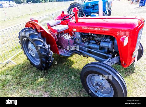 The Massey Ferguson 35 35x Mf35 Is A Tractor Produced By Massey Ferguson Vintage Antique
