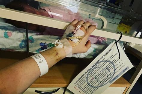 Alex Reids Fiancée Nikki Manashe Rushed To Hospital