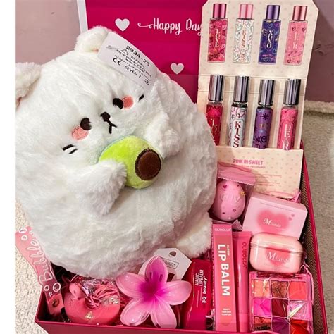 خرید و قیمت باکس هدیه صورتی پک آرایشی باکس هدیه دخترانه از غرفه آرایشی