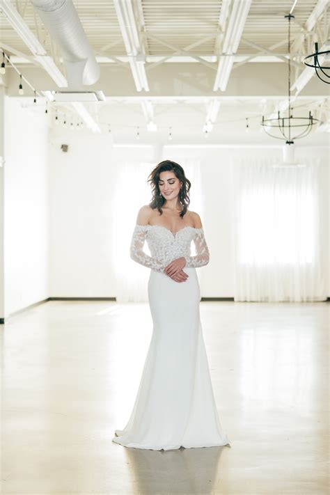 Lis Simon Designer Wedding Gowns — Lwd