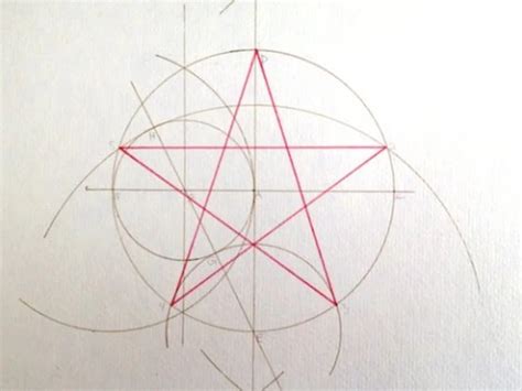 Как нарисовать ровную звезду по клеточкам