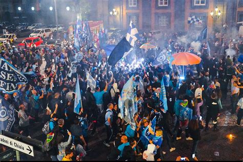 Festa Scudetto A Napoli Il 4 Giugno Il Secondo Tempo Della Partita