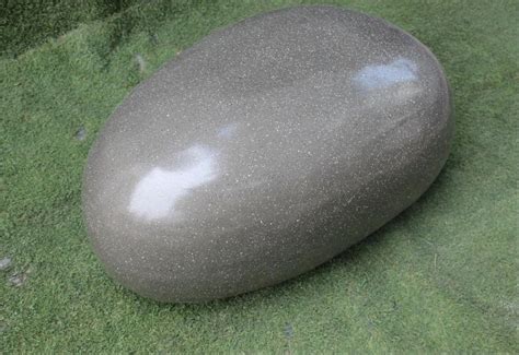 Grey Frp Pebble Sit Small Size 30 Mm At Best Price In Pune Id