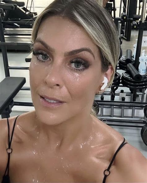 Dripping Milf 🤤 R Sweatygirls