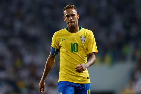 Denuncian Por Extorsión A Modelo Que Acusó A Neymar De Violación