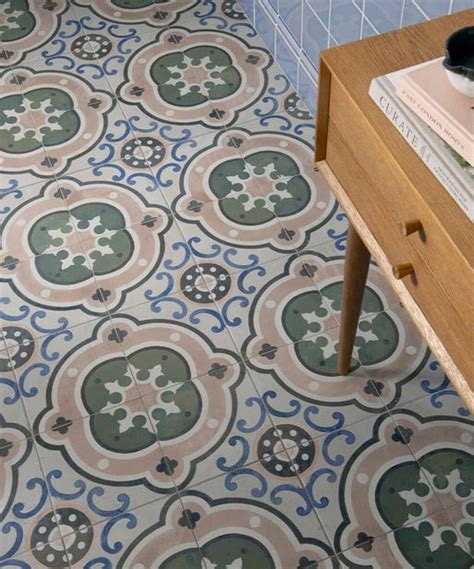 Geomantic Topps Tiles