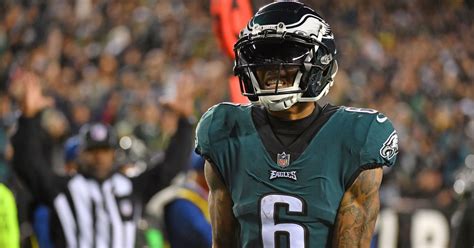 Eagles News Devonta Smith Goes Higher In 2021 Nfl Redraft Bleeding Green Nation