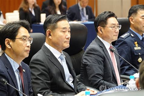 도쿄서 열린 한미일 국방장관에 참석한 신원식 국방부 장관 연합뉴스