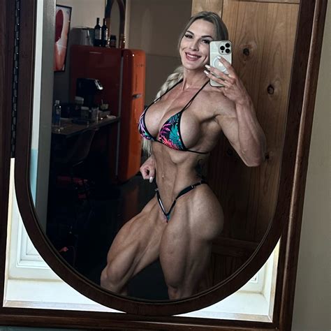 Girls With Muscle 247 — Kassandra Gillis