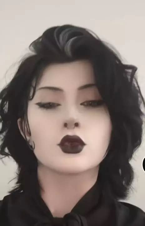 Chat With 🦇amber🦇 Enjoy Free Ai Character Roleplay Flowgpt 🦇amber🦇 Rp