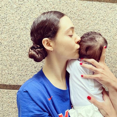 Emmy Rossum Nearly Gave Birth In An Uber On Way To The Hospital Us Weekly