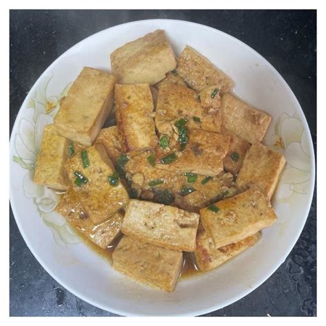 【超简单的红烧豆腐的做法步骤图，怎么做好吃】一颗还没被吃掉的芋圆下厨房
