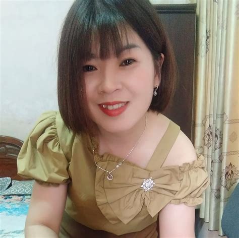 Nguyễn Thúy Kết Nối Tình Ban