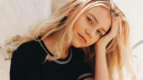 Haley Sullivan Biographon