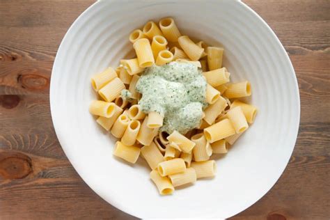 Pea And Mint Pesto Pasta
