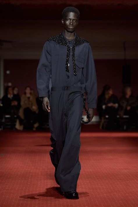 패션엔 리뷰 로맨틱 꾸띄르 2023 Fw 시몬 로샤 컬렉션