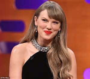 Taylor Swift Fans Disgusted After Learning Of Her Age Gap Relationships