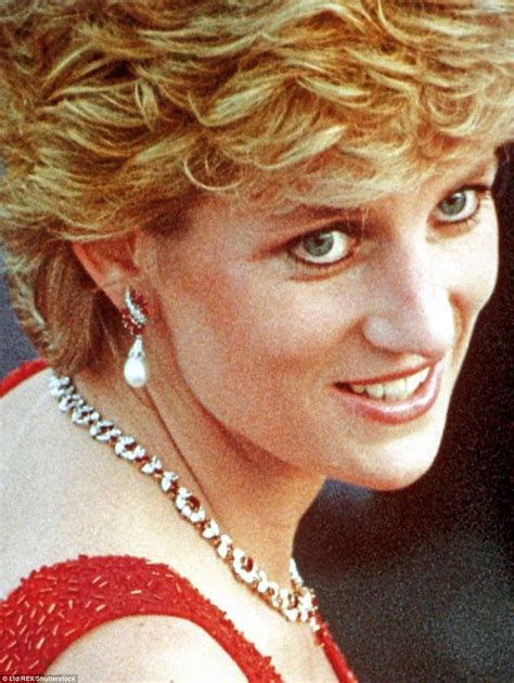 Dianas Rainbow Of Rare Stones And Why Her Favourites Were Fakes