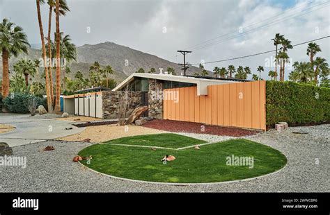 Palm Springs mid-century modern Stock Photo - Alamy