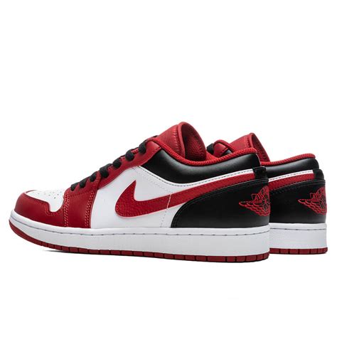 Air Jordan 1 Low Whitegym Redblack Feature