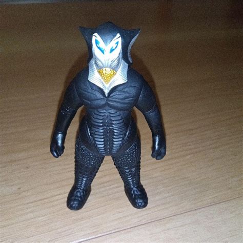 ウルトラマン メフィラス星人 ミニソフビ メルカリ