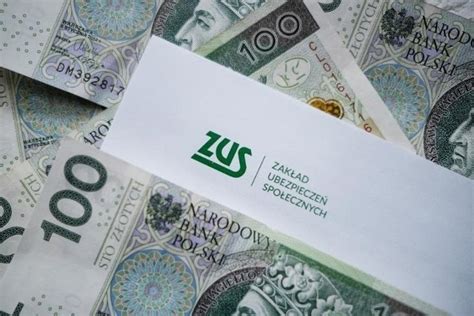 Nowy obowiązek w ZUS dotyczy wielu Polaków Takie dokumenty trzeba
