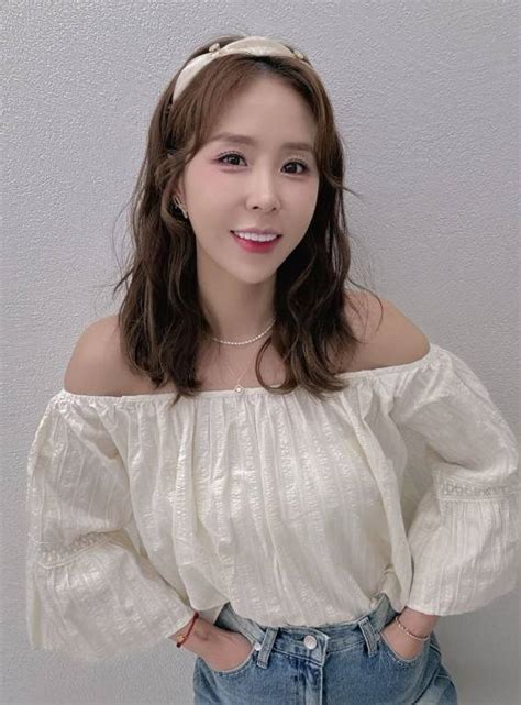 신지 쌍꺼풀 후 바로 ♥지상렬 의리 지켰다더니물오른 미모 설렐 만하네