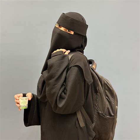 أُنس الدنيا الصُحبة الصالحة💕🫂ركزوا معايا 🙈 ️ازيكم يا حلوين جايبالكم