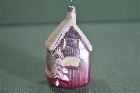 Купить Елочная новогодняя игрушка Избушка изба домик с елкой Стекло СССР в интернет аукционе