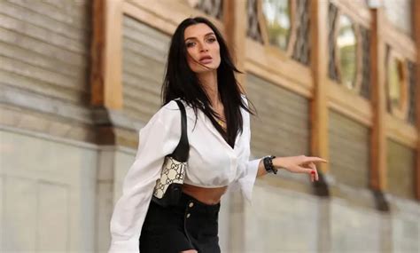 კაი კაცს პირიქით სურს ხოლმე რას წერს ალექსანდრა პაიჭაძე