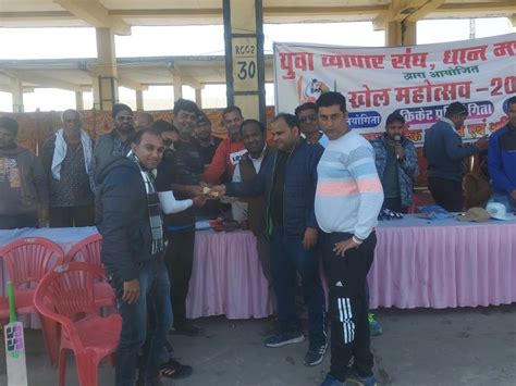 क्रिकेट प्रतियोगिता में 19 टीमें ले रही भाग 19 Teams Are
