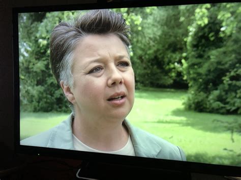 Regina Pöll on Twitter Rede Van der Bellens plus Reaktionen von ÖVP