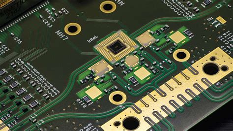 Intel Presenta Su Primer Procesador Cuántico Para Investigación
