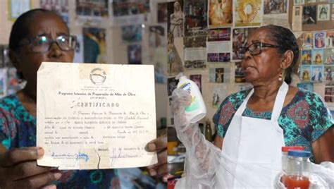 Faço Por Amor Parteira Já Ajudou No Nascimento De Mais De 200