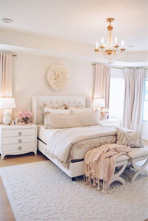 20 Feminine Bedroom Decor Ideas For Special Women