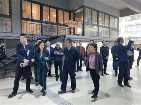 工业和信息化部中小企业发展促进中心领导一行考察调研成都生物与医药产业孵化园天河园 企业官网