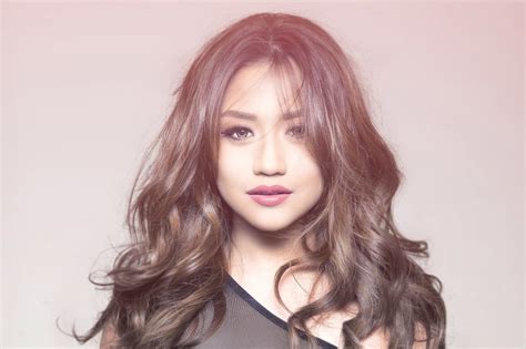 Filipina Vocal Dynamo Morissette To Perform In Qatar This Month