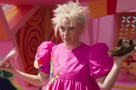 Ny Post Mattel Unveils Kate Mckinnons ‘weird Barbie Doll