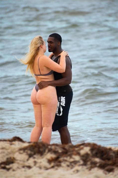 Iskra Lawrence Naked Telegraph