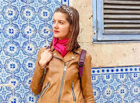 Vakara ZiŅas Laika Ziņu Meitene Daira Zīle Septiņās Dienās Iepazīst Portugāli Nralv