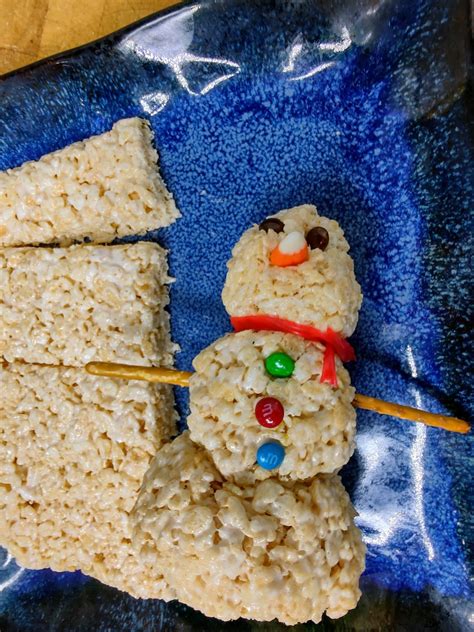 Rice Krispie Treat Snowmen Party Planning