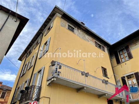 Vendita Appartamento Caprino Bergamasco Trilocale Da Ristrutturare