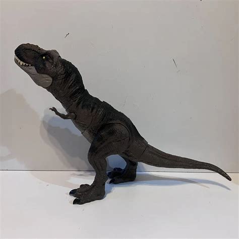 Jurassic World Dominion Thrash And Devour Tyrannosaurus Rex T Rex