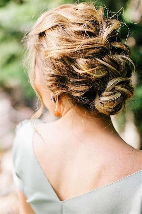 Modèle Chignon Mariage 25 Suggestions Pour Vous Inspirer