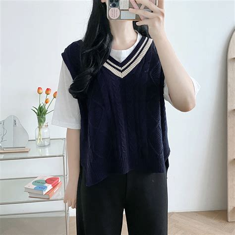 [무료배송] 브이넥 배색 아가일 꽈배기 니트 베스트 조끼