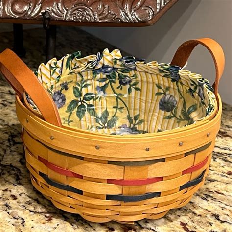 Longaberger Accents Longenberger Small Round Backer With Handles