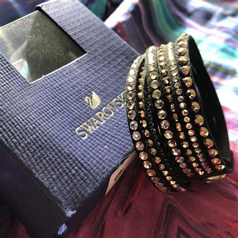 Gorgeous Never Been Worn Swarovski Suede Choker Depop