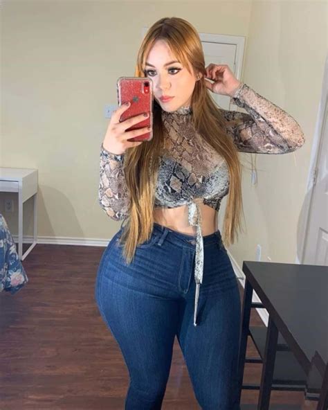 Yoya Castillo Height Weight Bio Wiki Age Instagram Photo Fashionwomentop