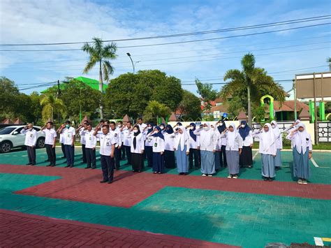 Pembacaan Dan Penandatanganan Pakta Integritas